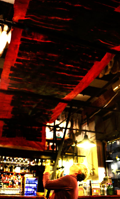 JUAN FONTANA — Arquitecto y Artista Plástico » Instalación en Mamita Bar