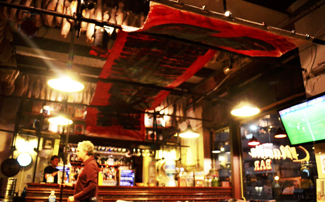 JUAN FONTANA — Arquitecto y Artista Plástico » Instalación en Mamita Bar
